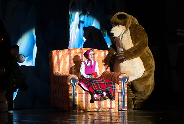 Christmas Theater “Η Μάσα και ο Αρκούδος” | Παιδικό Θέατρο